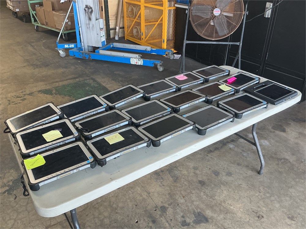 BIDERA Government Auctions - (17) Panasonic Toughpad FZ-G1 Tablets ...