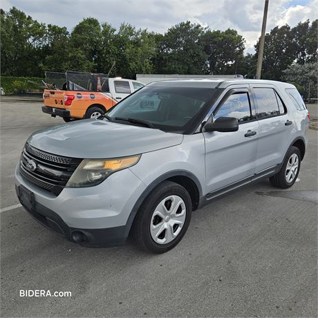 BIDERA Government Auctions - 2014 Ford Explorer K-9 Police Interceptor