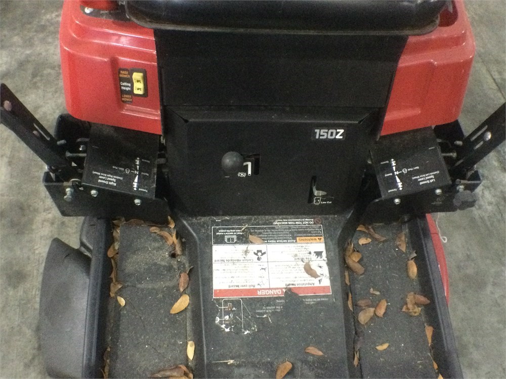 BIDERA Government Auctions - Snapper 150Z Ridding Mower