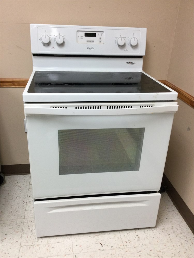 BIDERA Government Auctions - (02) Kitchen Appliances