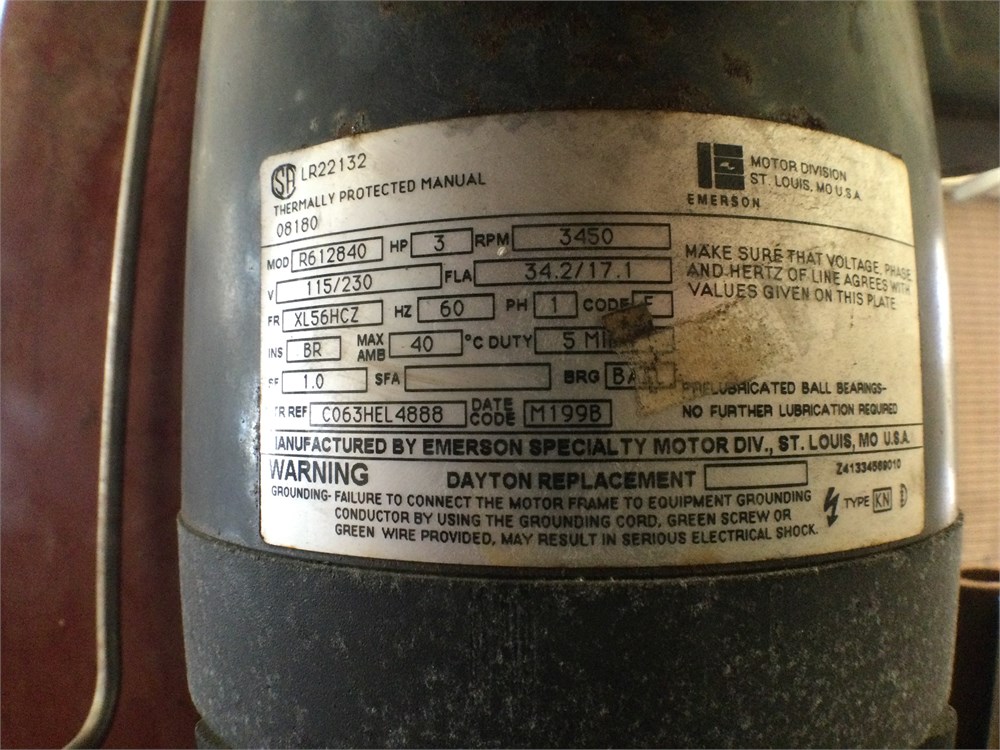 BIDERA Government Auctions - (1) Mohawk TP-15 15,000lbs Vehicle Lift