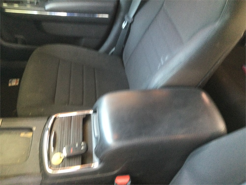 BIDERA Government Auctions - 2014 Dodge Charger Unmarked Police Unit (RWD)