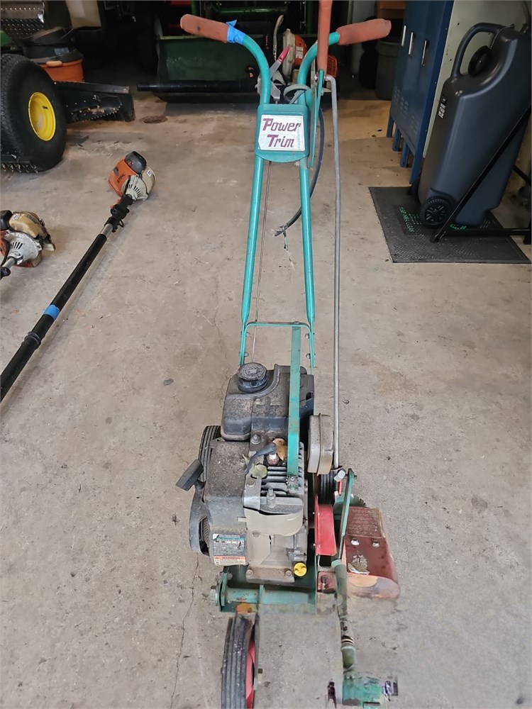 BIDERA Government Auctions - Power Trim 150 Edger (Old School)