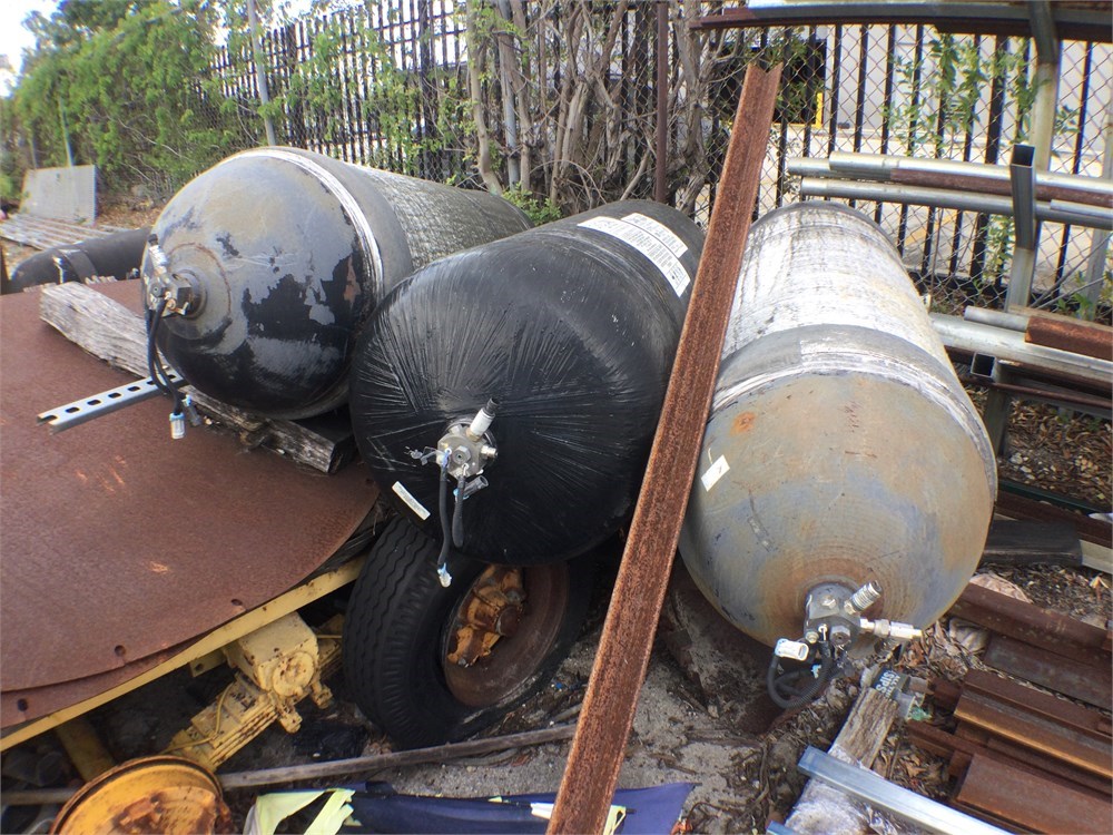 BIDERA Government Auctions - (06) Propane Tanks (Scrap)