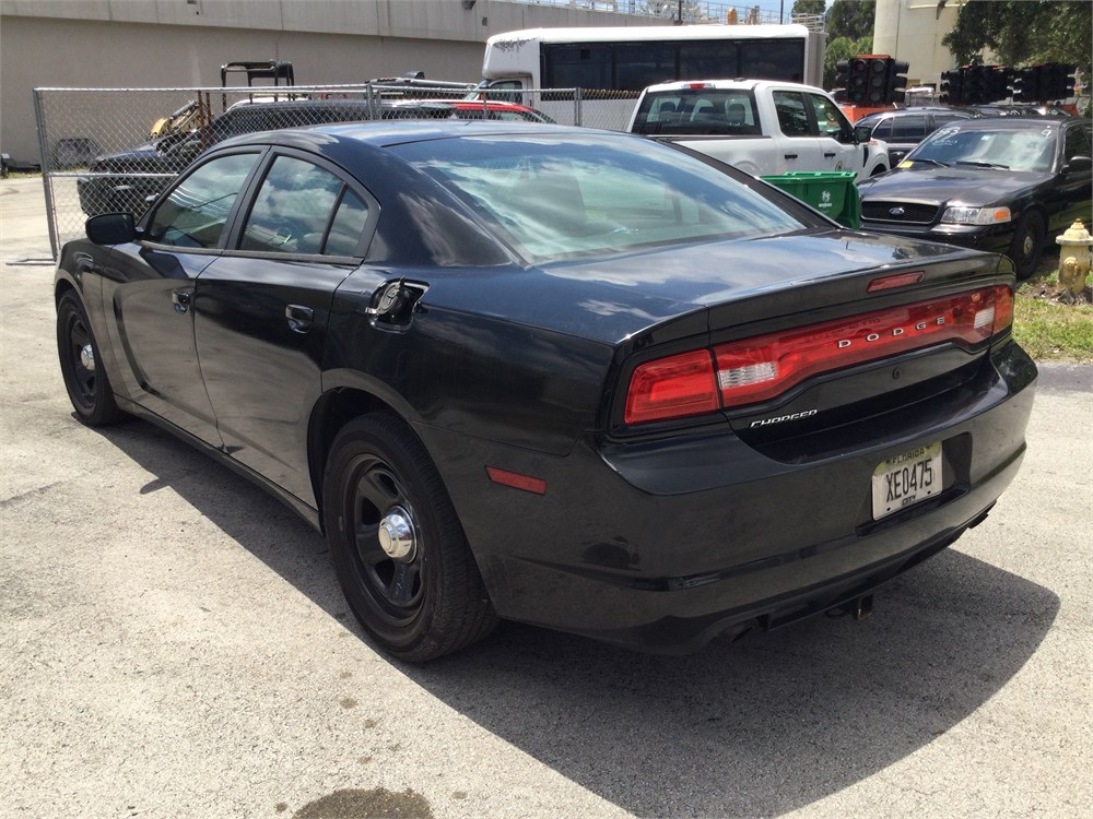 BIDERA Government Auctions - 2014 Dodge Charger PPV