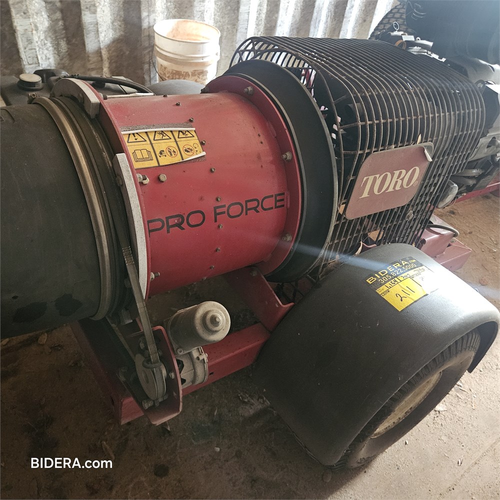 BIDERA Government Auctions - 2017 Toro Blower Pro Force