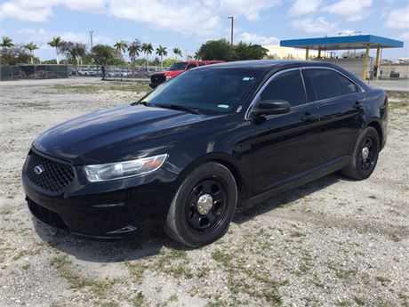 BIDERA Government Auctions - 2016 Ford Taurus Police Interceptor AWD ...
