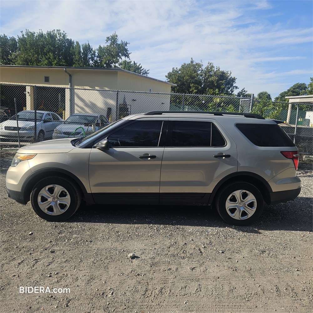BIDERA Government Auctions - 2015 Ford Explorer Police Interceptor AWD ...