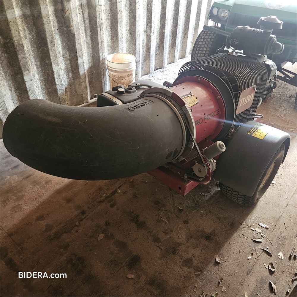 BIDERA Government Auctions - 2017 Toro Blower Pro Force