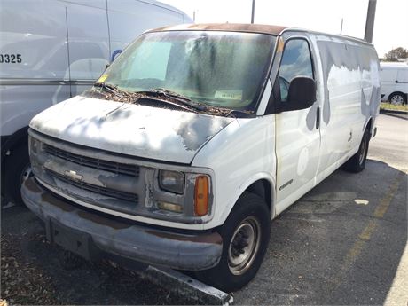 BIDERA Government Auctions - 2002 Chevrolet Express 3500 Cargo Van
