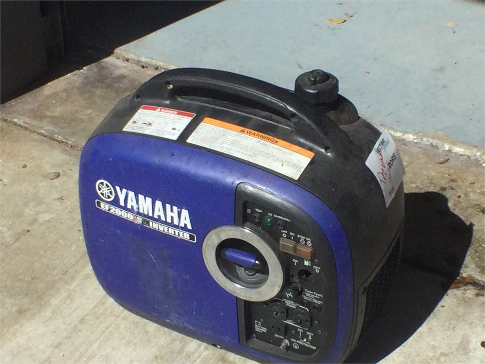 BIDERA Government Auctions - Yamaha Generator EF2000is Inverter