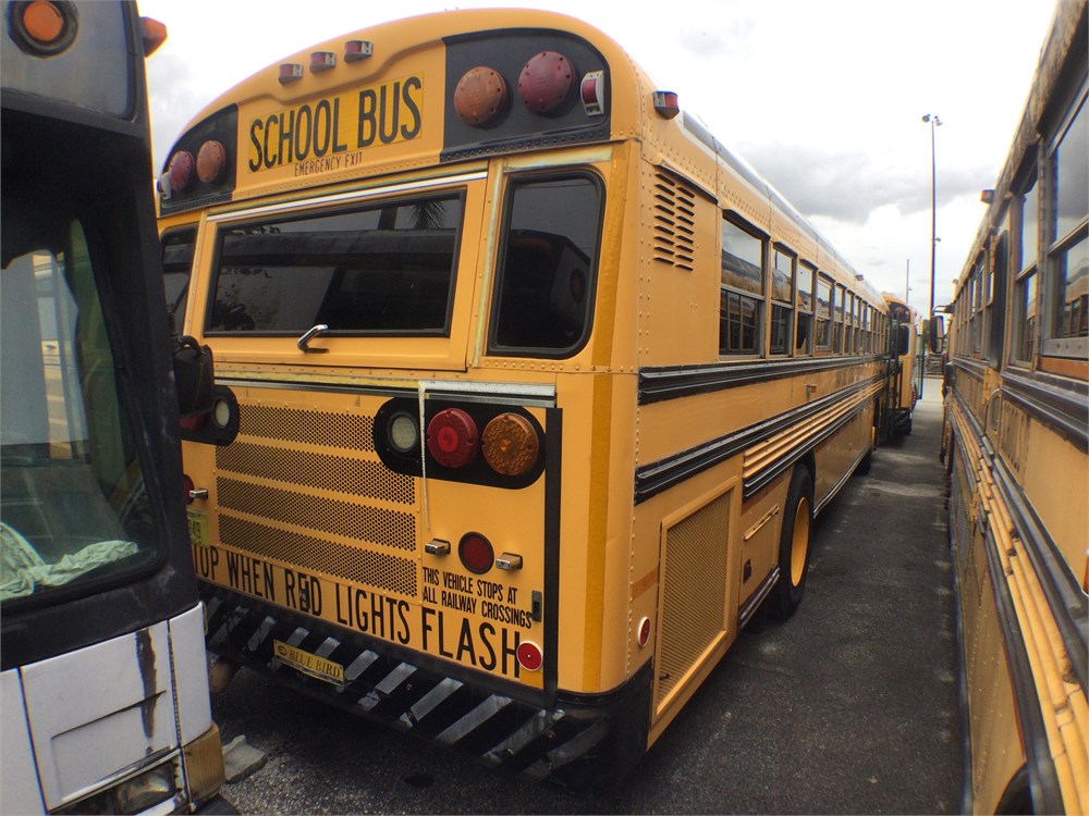 BIDERA Government Auctions - 2005 Blue Bird School Bus (Sold For Scrap!)