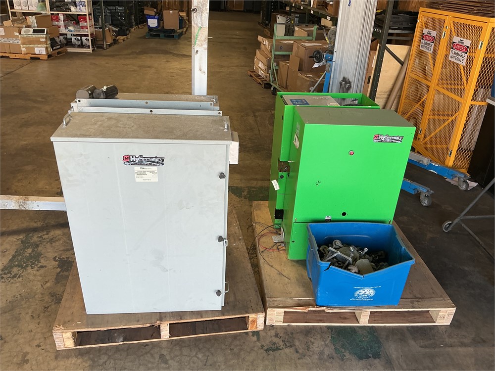 BIDERA Government Auctions - Mix Lot of HySecurity Gate Operator ...