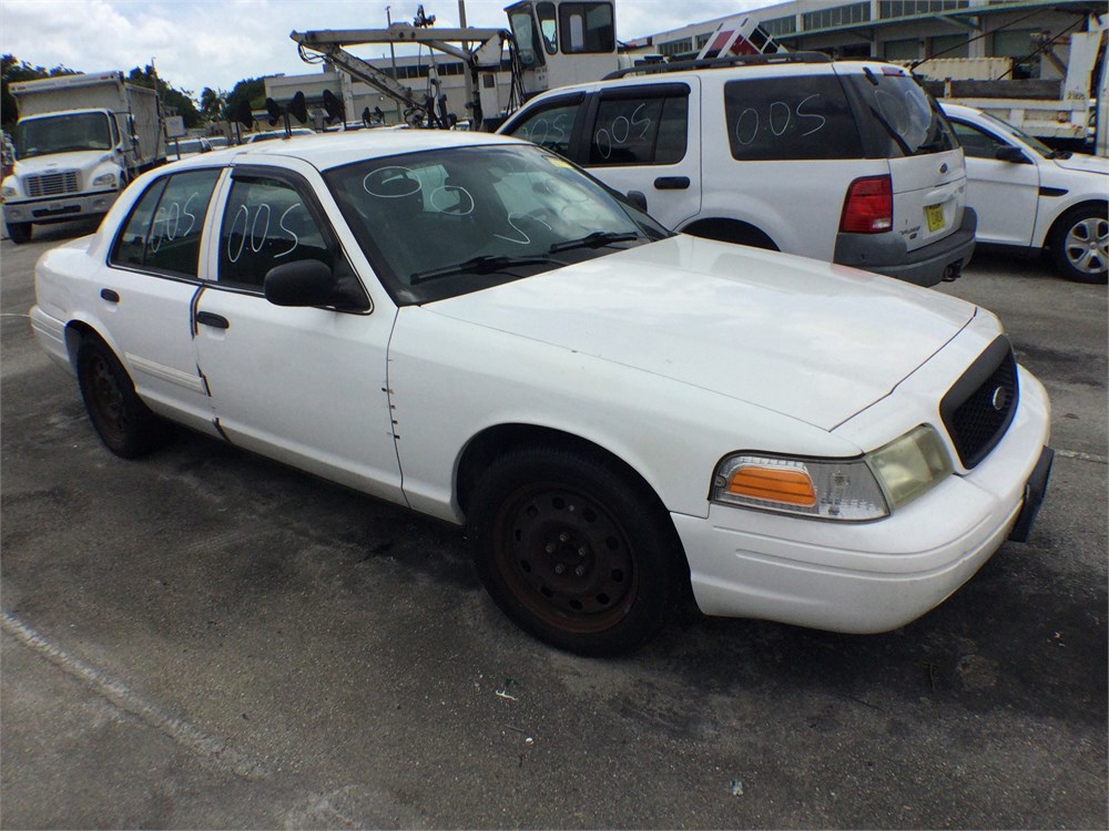 Bidera Government Auctions 2010 Ford Crown Victoria Police