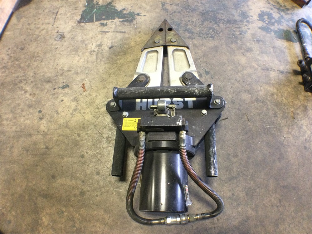 BIDERA Government Auctions - Hurst Jaws of Life Kit Hydraulic System ...