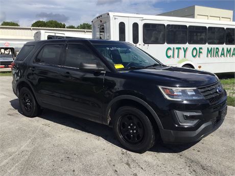 BIDERA Government Auctions - 2018 Ford Explorer Police Interceptor AWD