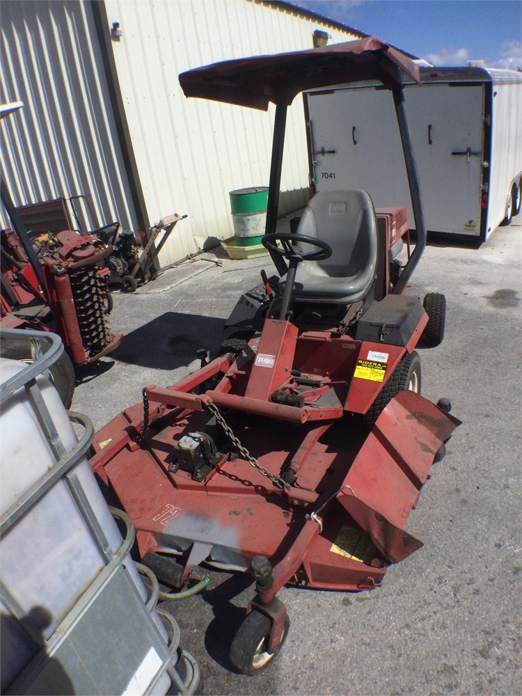BIDERA Government Auctions - Toro GroundMaster 328D 72" Cut