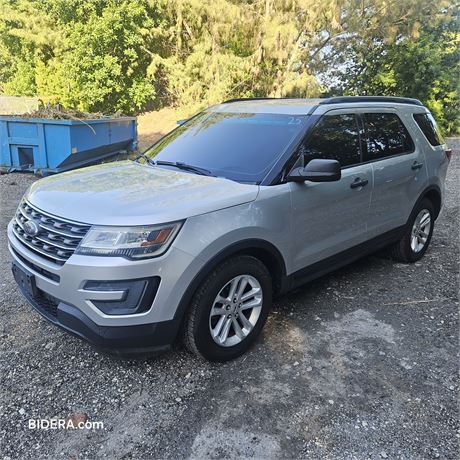 BIDERA Government Auctions - 2017 Ford Explorer (Police Unmarked)