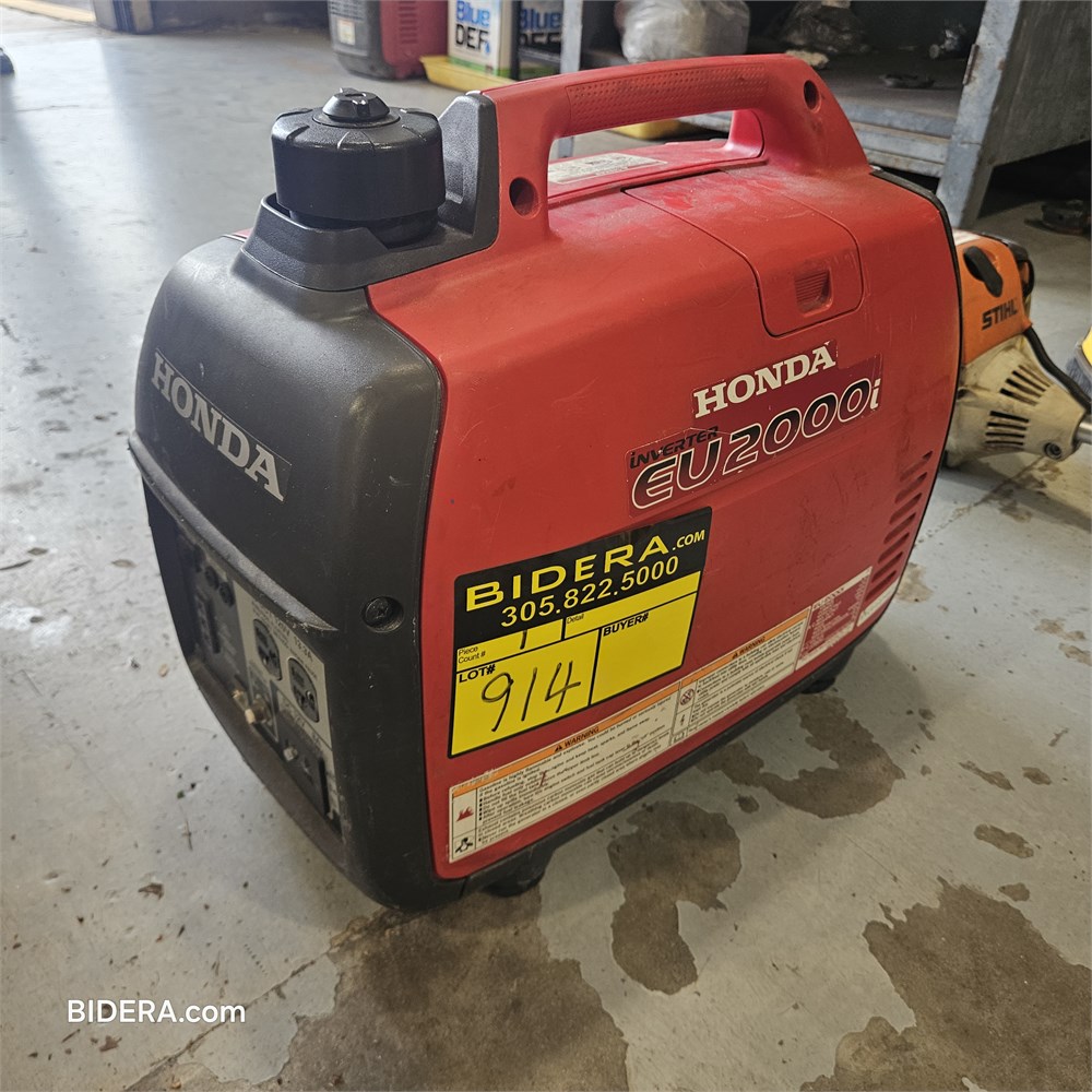 BIDERA Government Auctions - Honda EU2000i Generator