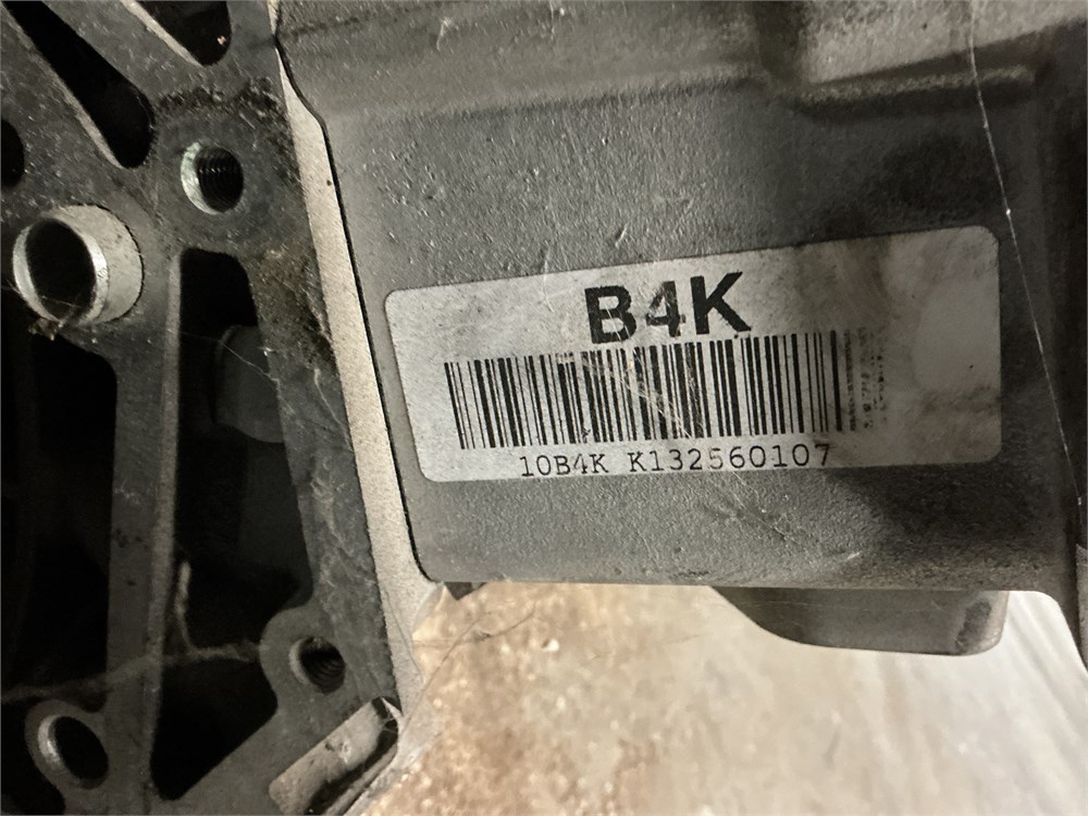 BIDERA Government Auctions - Two GM 3.6L Engines for Impala (Partially ...