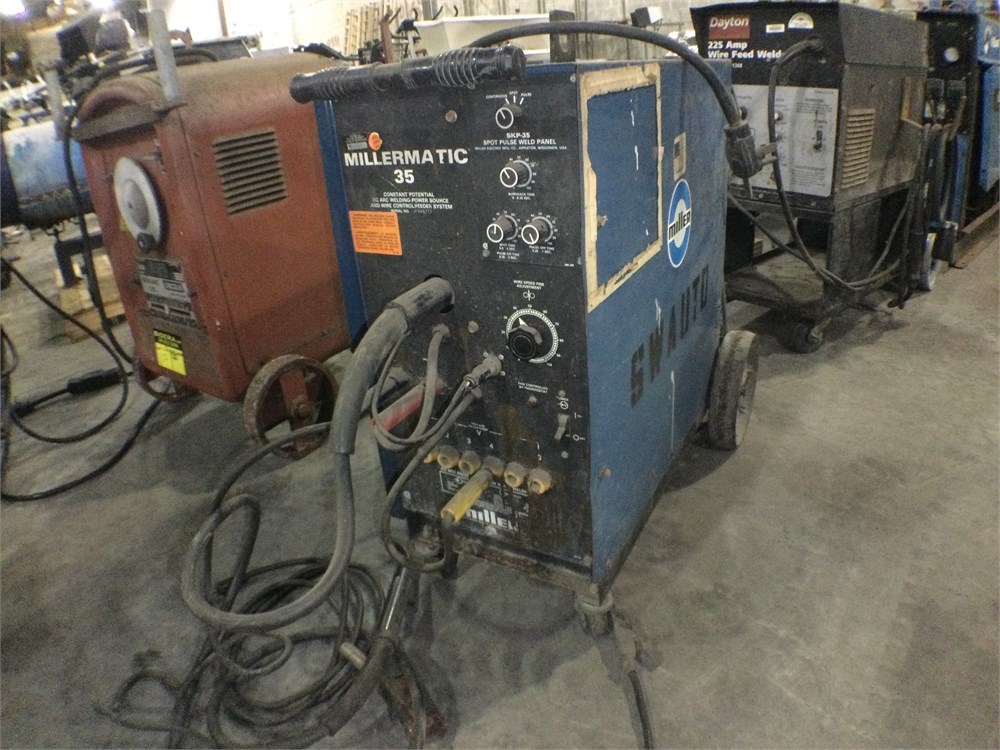 BIDERA Government Auctions - Millermatic 35 Welder