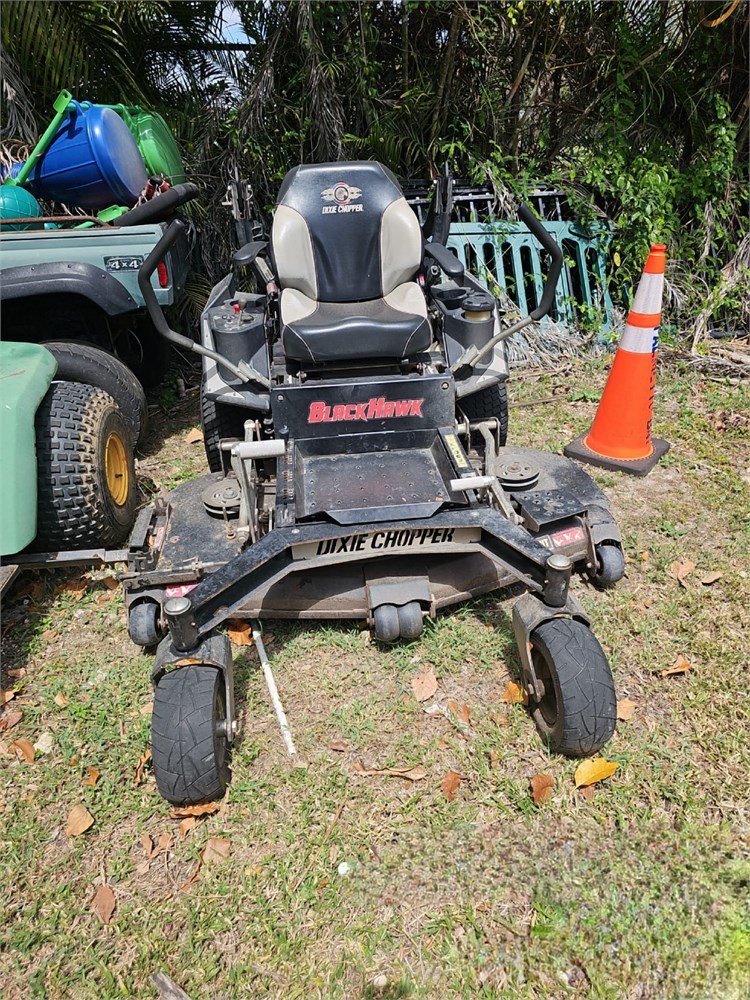 BIDERA Government Auctions - Dixie Chopper Black Hawk Equipment