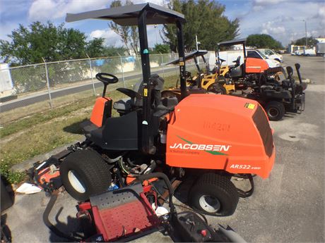 BIDERA Government Auctions - 2017 Jacobsen AR522 4WD 5 Head Hydraulic Mower