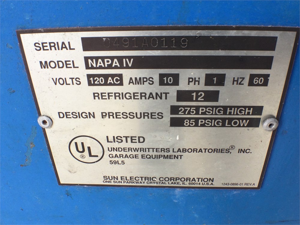 BIDERA Government Auctions - Napa Airtune Center IV R12/134a Air ...