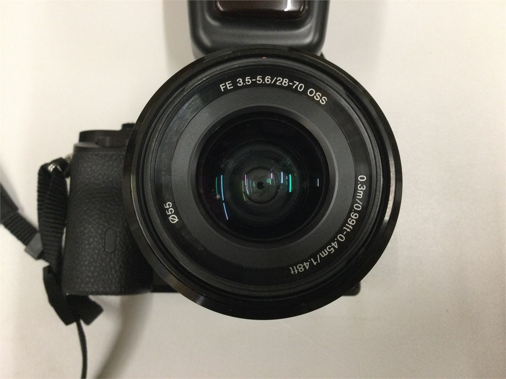 BIDERA Government Auctions - Sony AX7 Digital Camera with a Flash