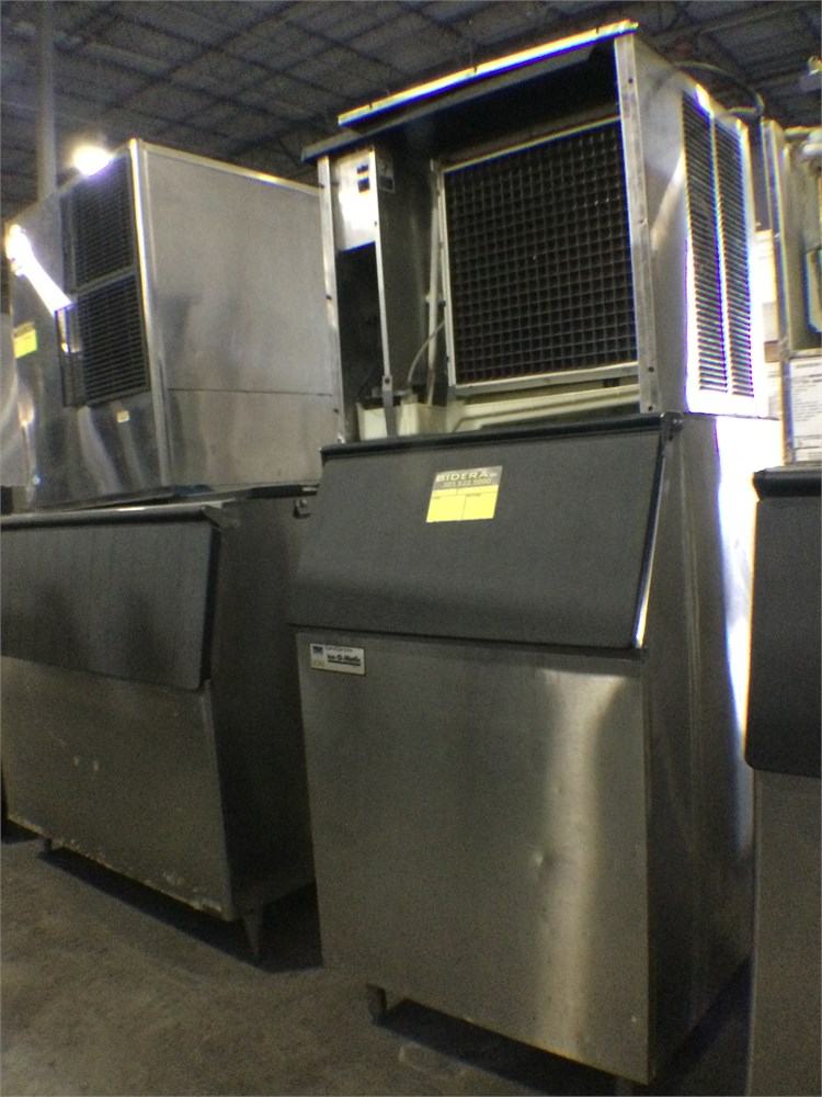 BIDERA Government Auctions - Ice O Matic Ice Machine