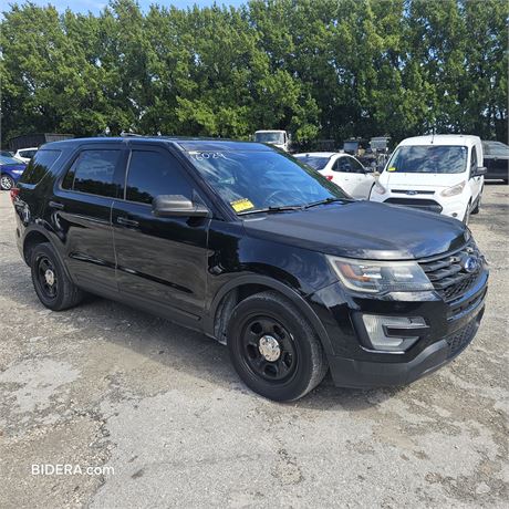 BIDERA Government Auctions - 2017 Ford Explorer Police Interceptor