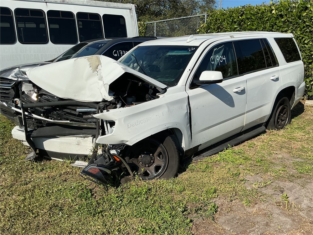 BIDERA Government Auctions - 2019 Chevy Tahoe PPV (Collision Damage)