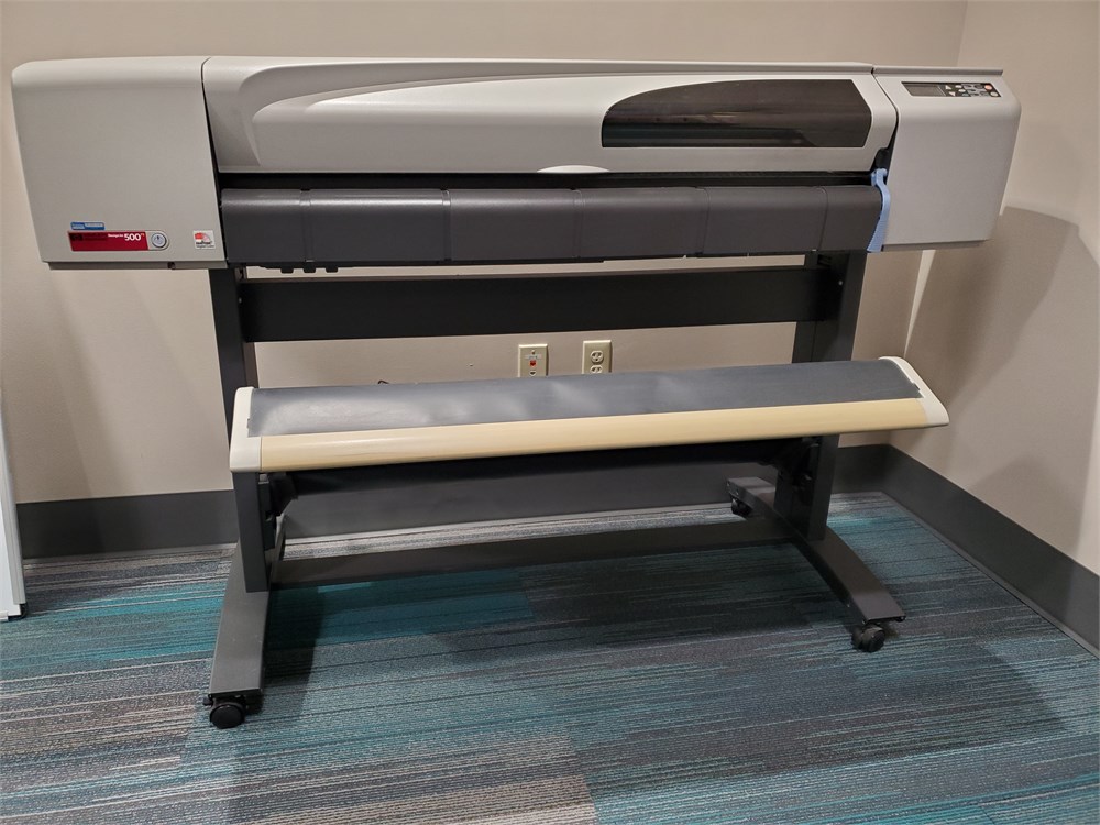 BIDERA Government Auctions - Hewlett Packard C7770C Plotter