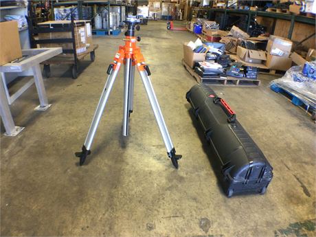 BIDERA Government Auctions - Nedo Extra Heavy Duty Elevation Tripod