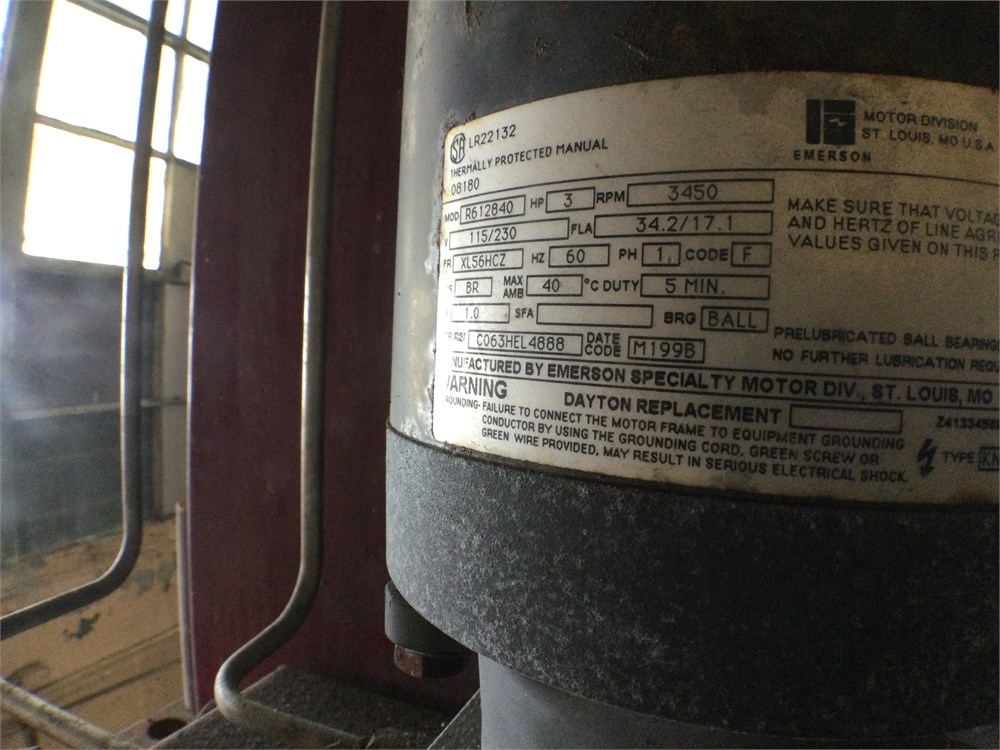 BIDERA Government Auctions - (1) Mohawk TP-15 15,000lbs Vehicle Lift