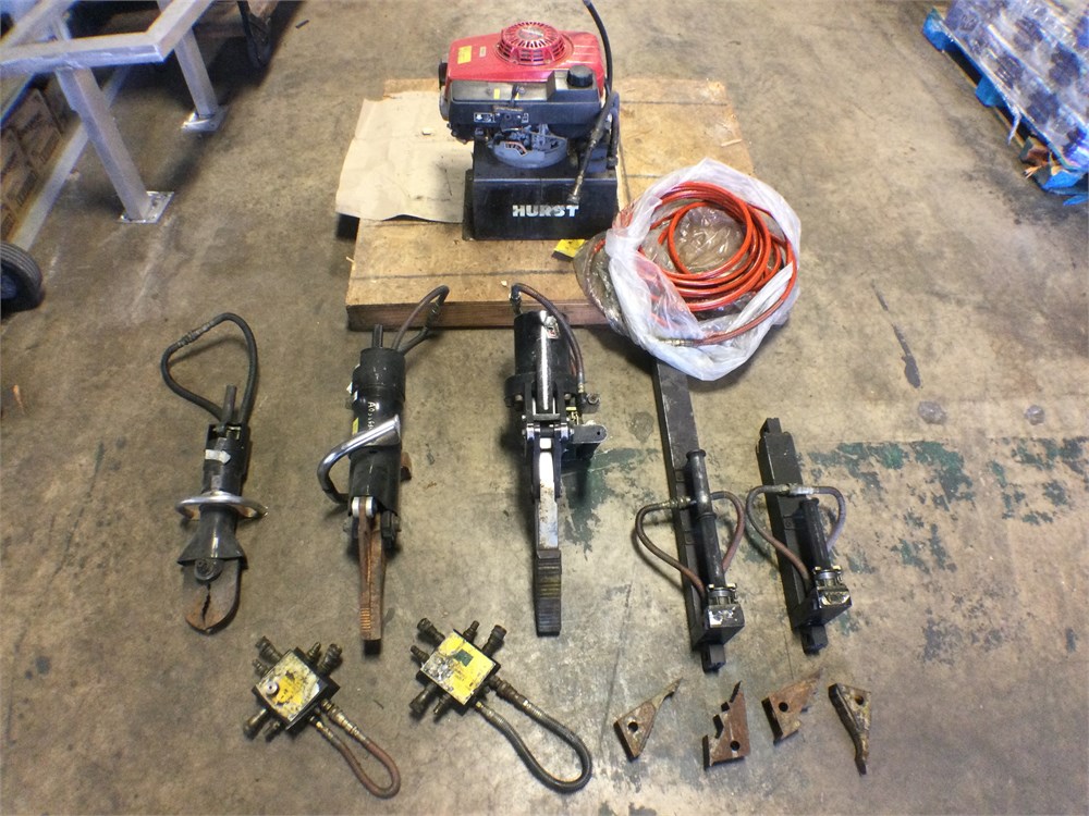 BIDERA Government Auctions - Hurst Jaws of Life Kit Hydraulic System ...
