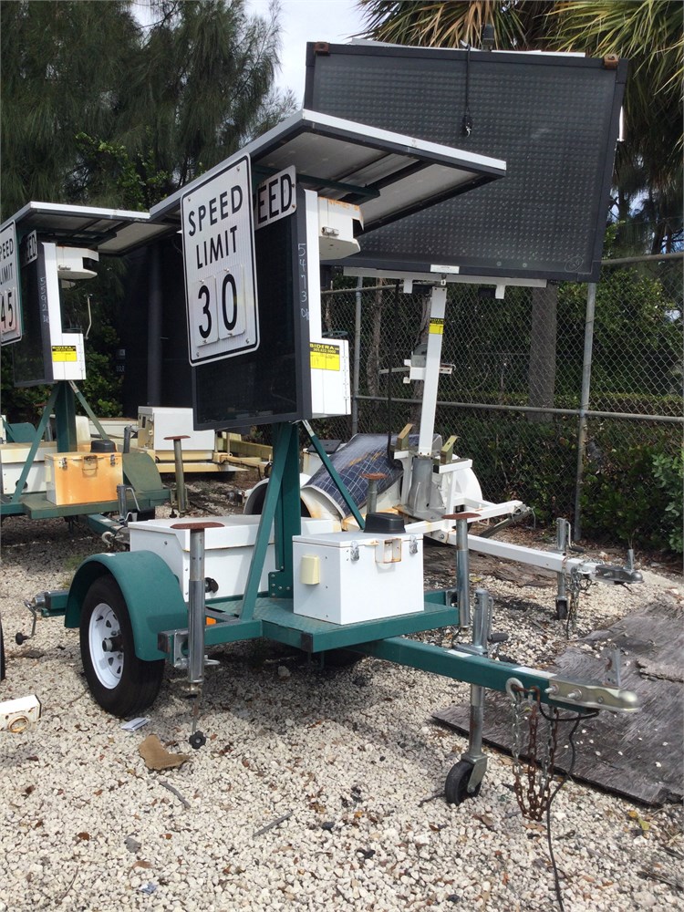 BIDERA Government Auctions - 2018 Wanco Speed Monitoring Trailer