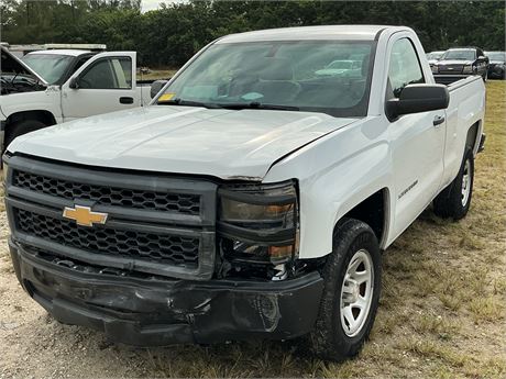 BIDERA Government Auctions - 2015 Chevy Silverado (Collision Damage)