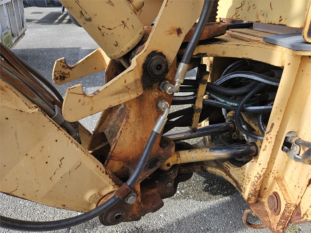 BIDERA Government Auctions - 1994 Ford 675D Turbo 4x4 Backhoe Loader ...