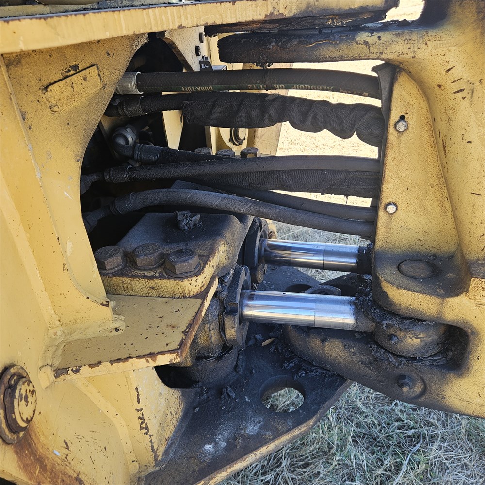 BIDERA Government Auctions - 1996 CAT 436B 4x2 Backhoe Loader (95102)