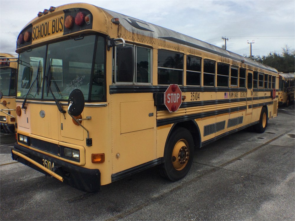 BIDERA Government Auctions - 2005 Blue Bird School Bus