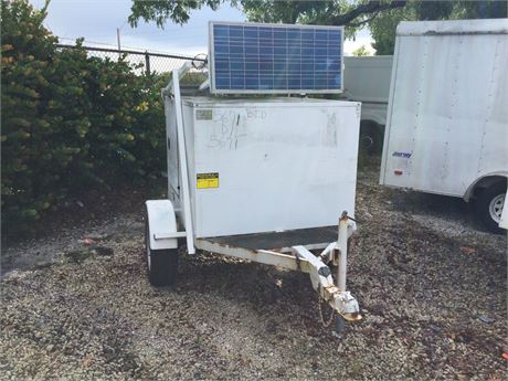 BIDERA Government Auctions - 1999 Kustom Signal Speed Monitoring Trailer