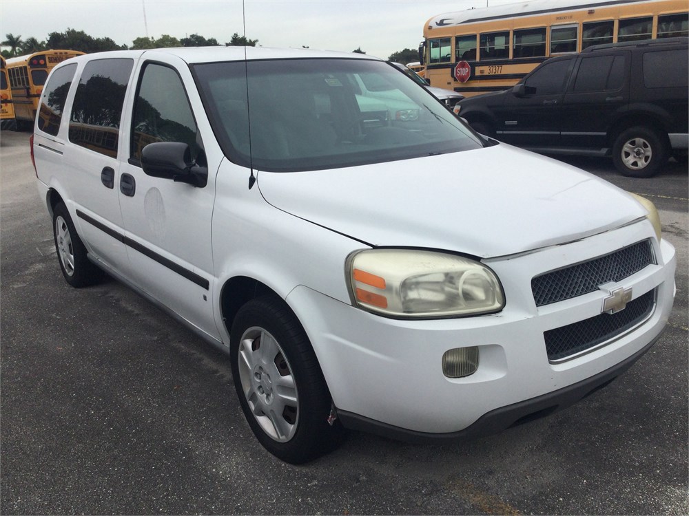 BIDERA Government Auctions - 2006 Chevy Uplander LS