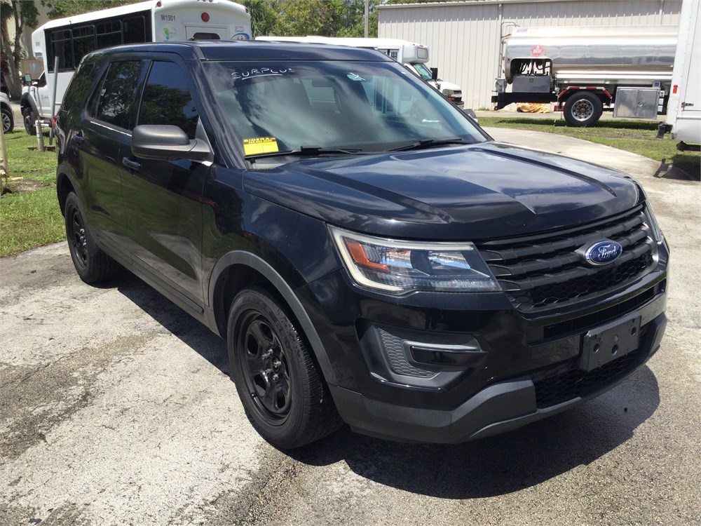 BIDERA Government Auctions - 2018 Ford Explorer Police Interceptor