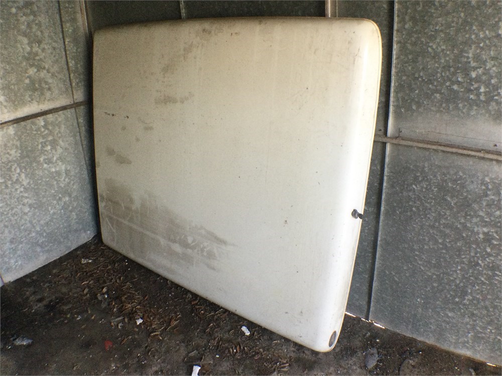 BIDERA Government Auctions - 2010 Ford Ranger Jason Topper