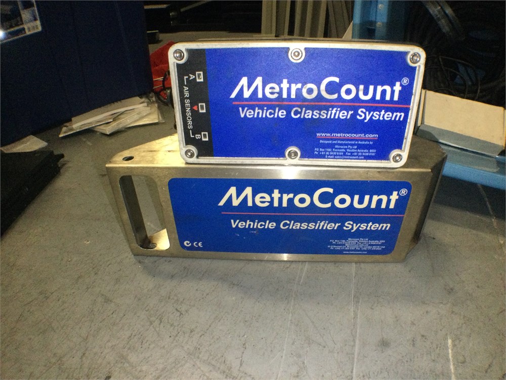 BIDERA Government Auctions - Traffic Metro Count Vehicle Classifier System