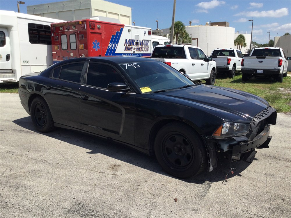 BIDERA Government Auctions - 2012 Dodge Charger PPV