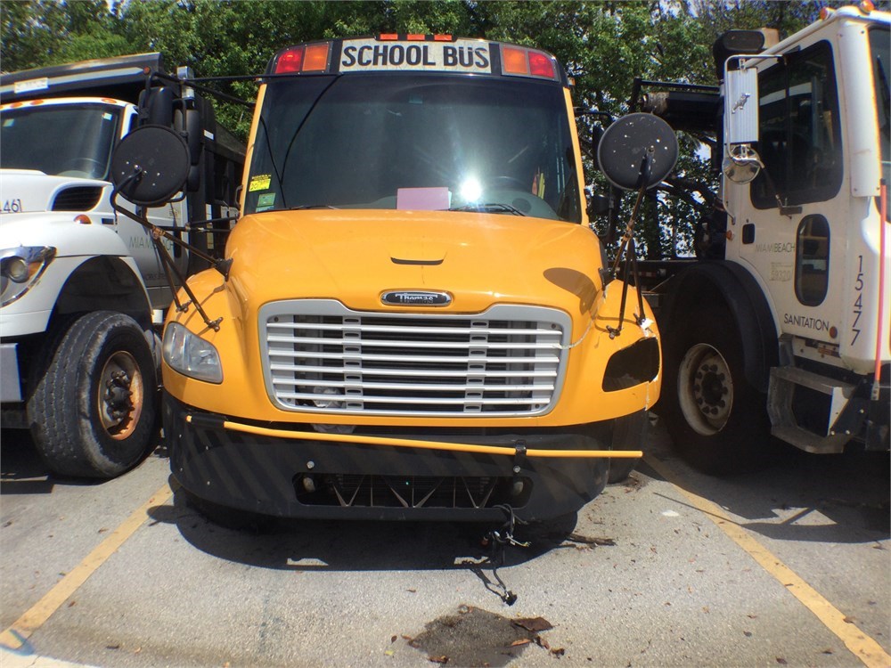 BIDERA Government Auctions - 2017 Thomas School Bus Safe-T-Liner C2 ...