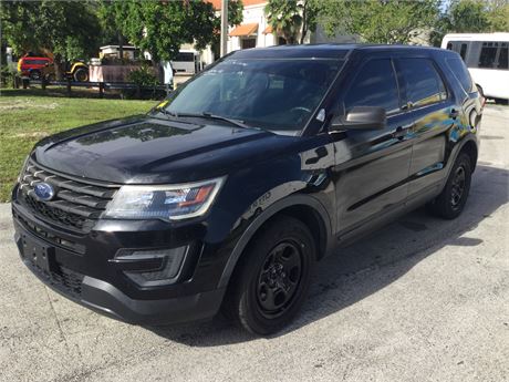 BIDERA Government Auctions - 2018 Ford Explorer Police Interceptor AWD